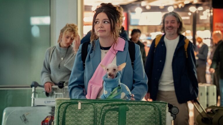 Meet Mia, the Best Supporting Canine in Lena Dunham’s Netflix Series ...